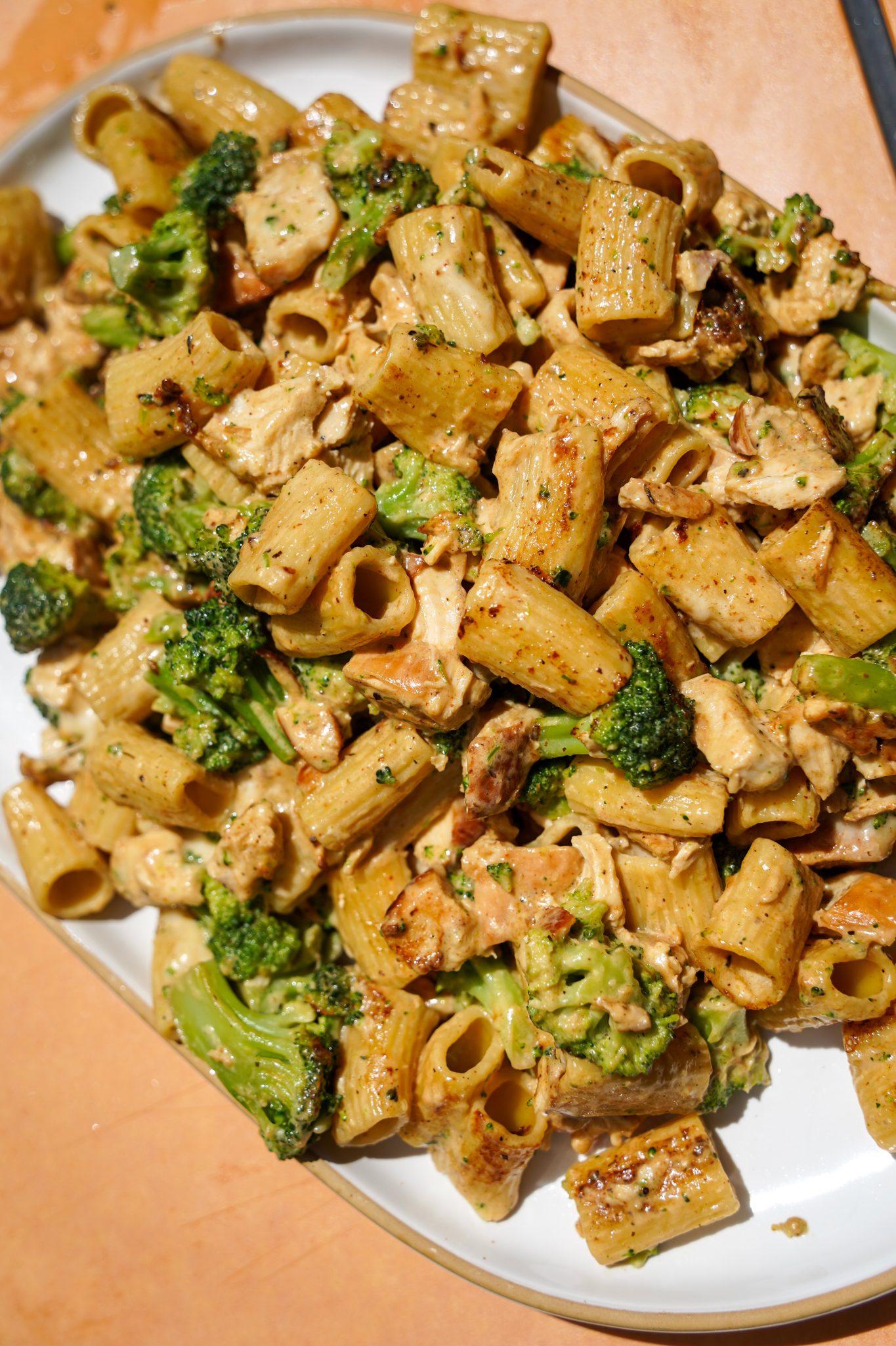 Chicken and Broccoli Rigatoni Alfredo Pasta - Asili Glam